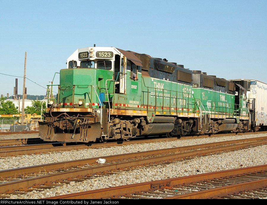 BNSF 1523 & 1524